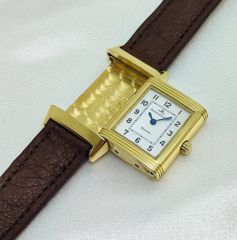 Jaeger-LeCoultre - Reverso 18K (0.750) Yellow Gold - 260.1.08 - Women ...