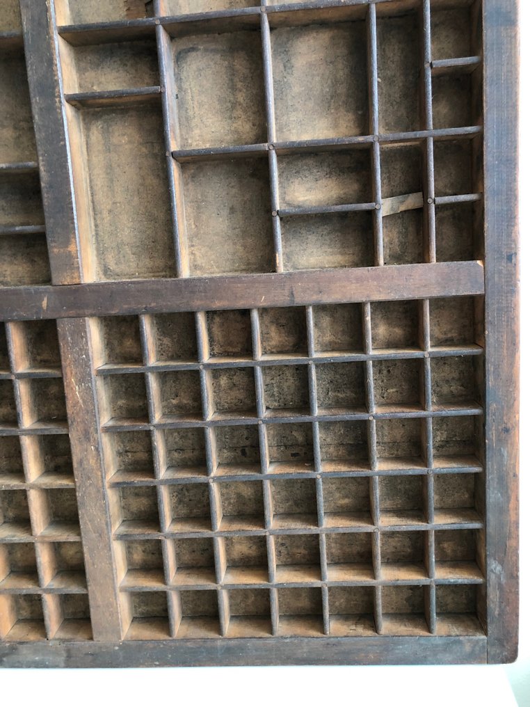 Decorative tray - Printers Letter Tray - Netherlands - Catawiki