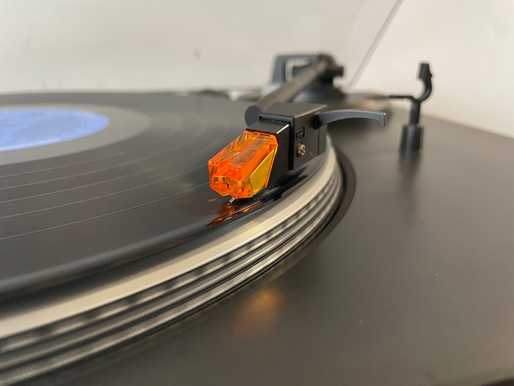 Technics - SL-BD22 - FG Servo Auto Return Turntable - Catawiki