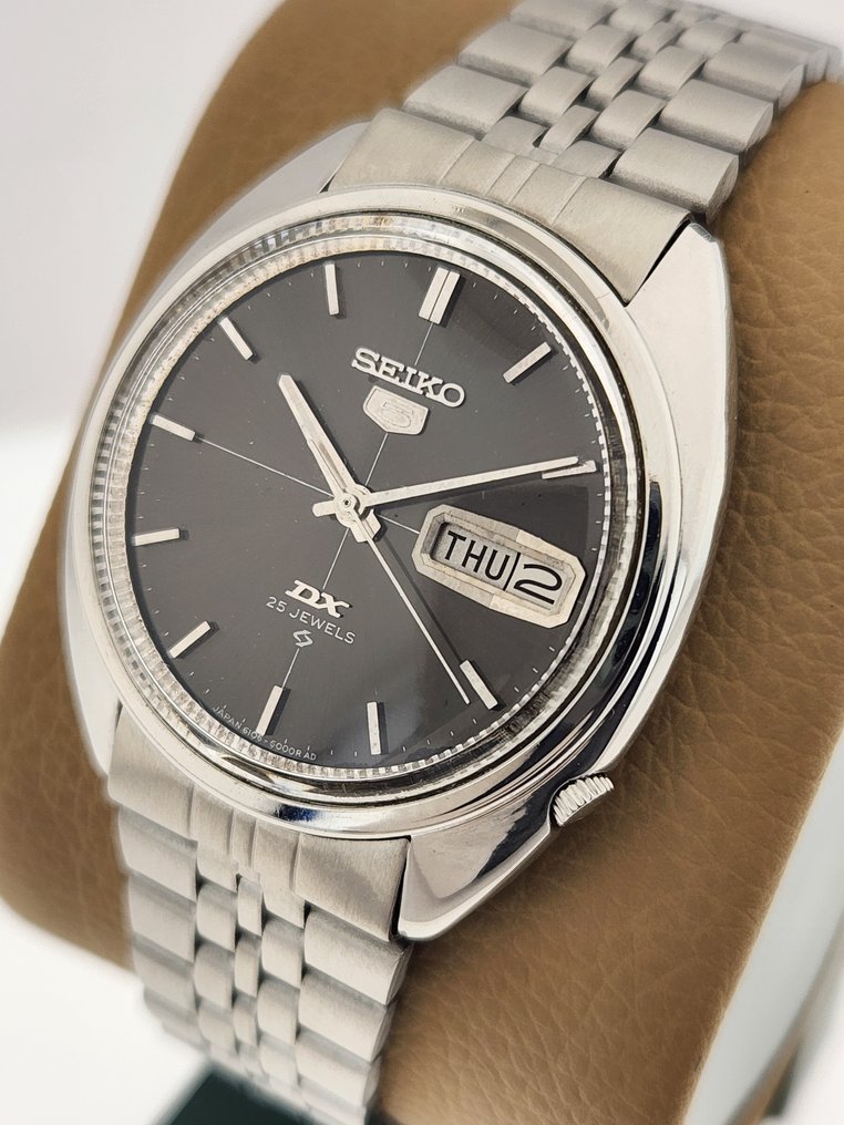 Seiko - 5 DX - No Reserve Price - 6106-6000 - Men - 1970-1979 - Catawiki