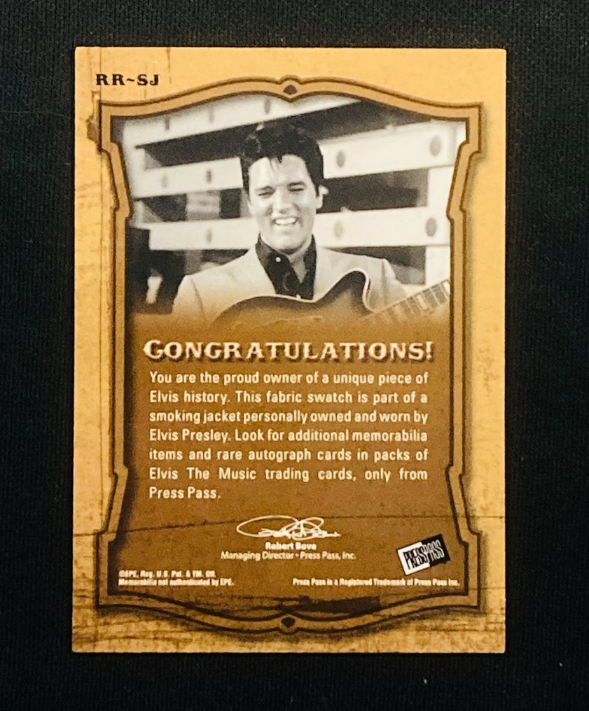 2007 Press Pass - Elvis Presley - Owned & Worn Smoking Jacket - Trading ... 2007 Press Pass - Elvis Presley - Owned & Worn Smoking Jacket - Trading ...