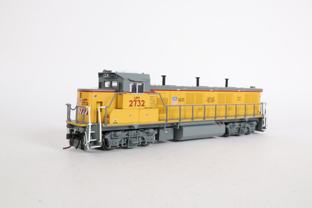 Atlas H0 - 10 001 - Diesel locomotive (1) - NRE Genset 2732 - Union ...