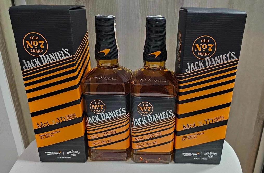 Jack Daniel's McLaren McLXJD 2024 Edition - 700ml - 2 bottles - auction online Catawiki