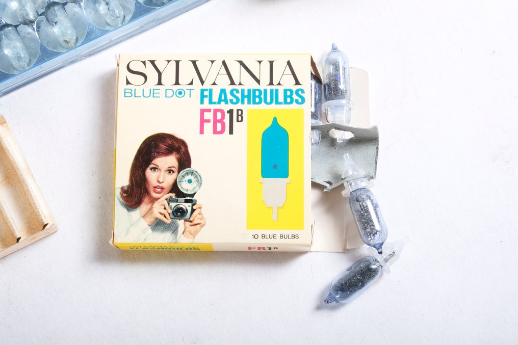 Philips, Sylvania, Mazda, Lot de Flashcube - Flashbulbs - Magicube ...