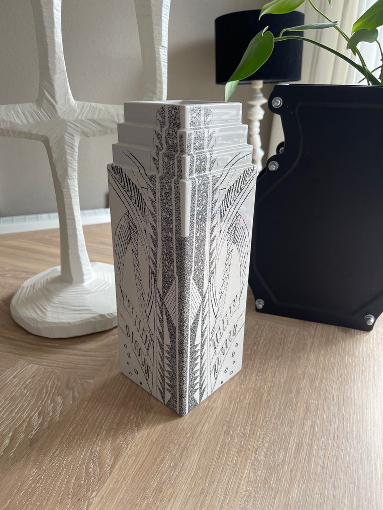 Vienna Collection Vase - Heide Warlamis - Vase - Porcelain - Catawiki