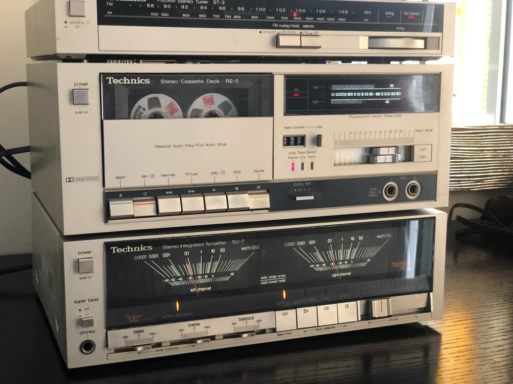 Technics - SU-7 Solid state integrated amplifier, RS-5 Cassette ...