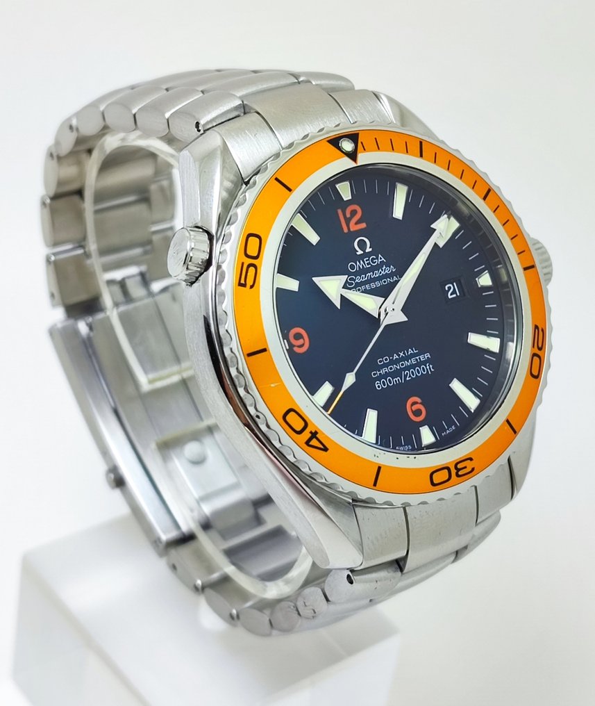 Omega - Seamaster Planet Ocean Co-Axial Chronometer - 2208.50.00 ...