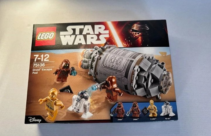 LEGO - 75136 - Droid escape pod - Catawiki