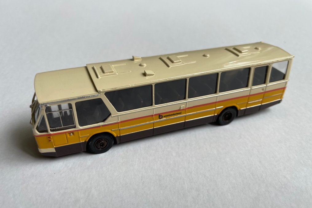 HB model 1:87 - Model bus - DAF MB200 Den Oudsten Semitour - West ...