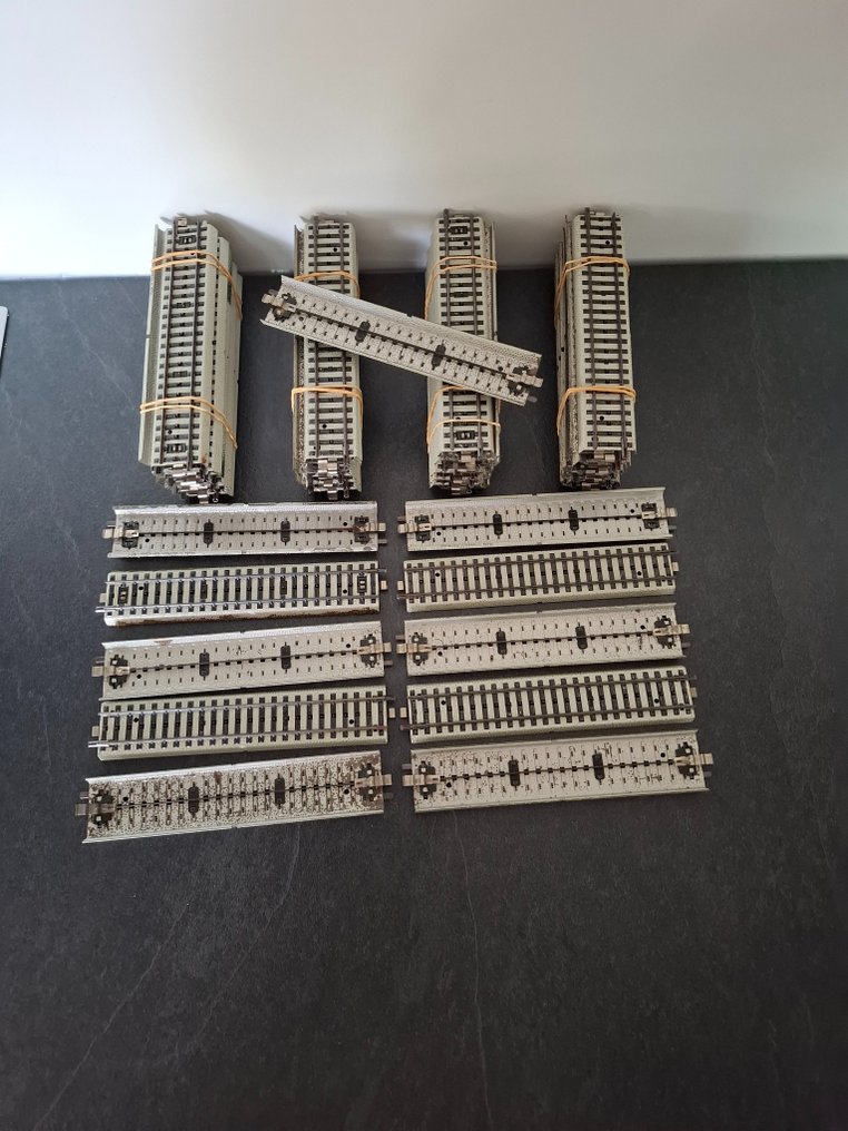 Primex H0 - Model train attachment (128) - Lot of 149 miscellaneous M ...