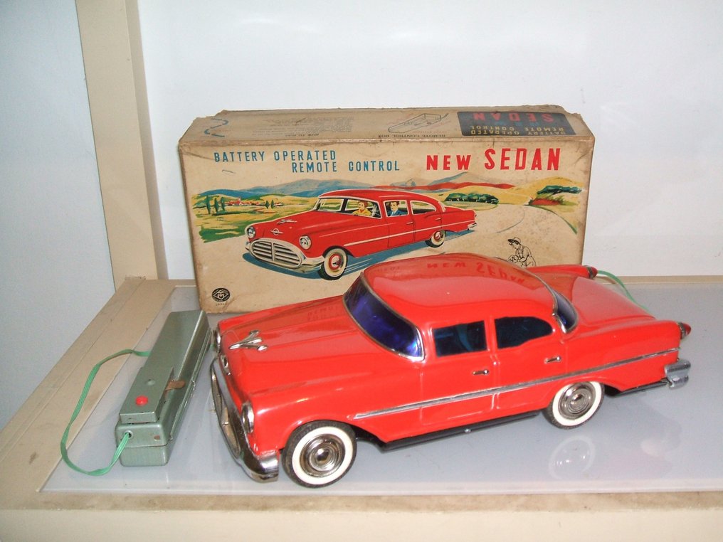 Modern Toys - Jouet Battery Operated Remote Control Sedan, Boxed - 1950 ...