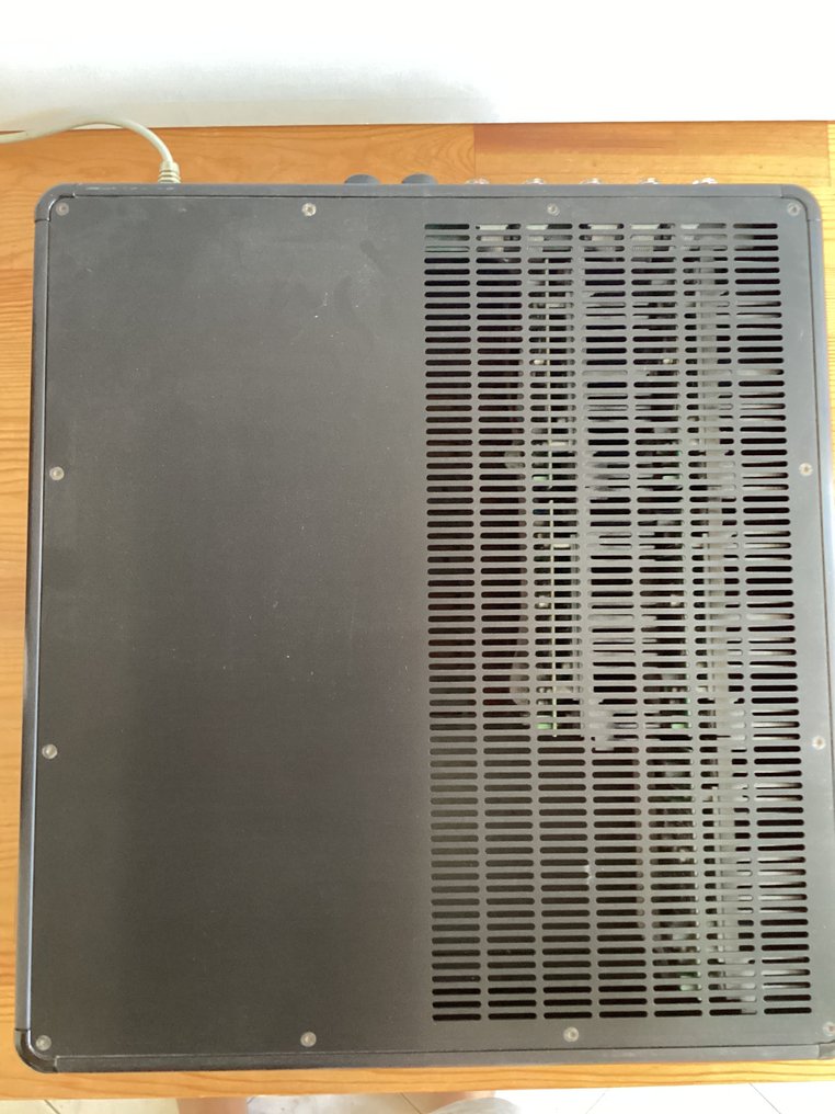 Krell - Showcase 5 - Near Mint - Multi-channel Solid state power ...