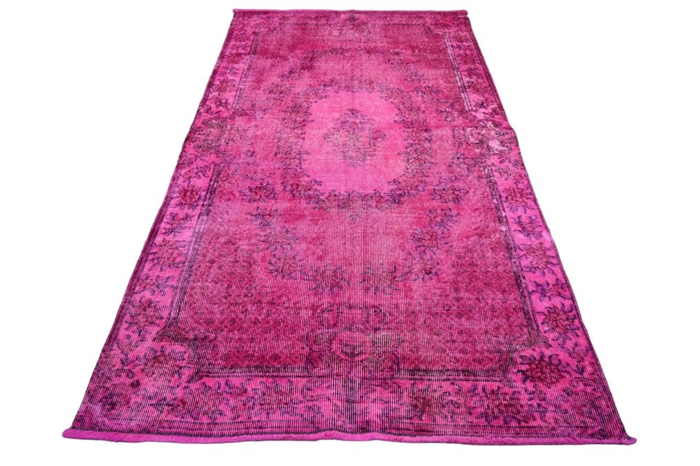 Pink vintage - Rug - 212 cm - 112 cm - with certificate - auction ...