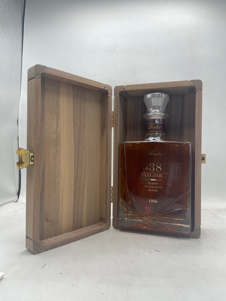 Berta 1986 38 years old - Legàmi Brandy Invecchiato - b. 2024 - 70cl ...