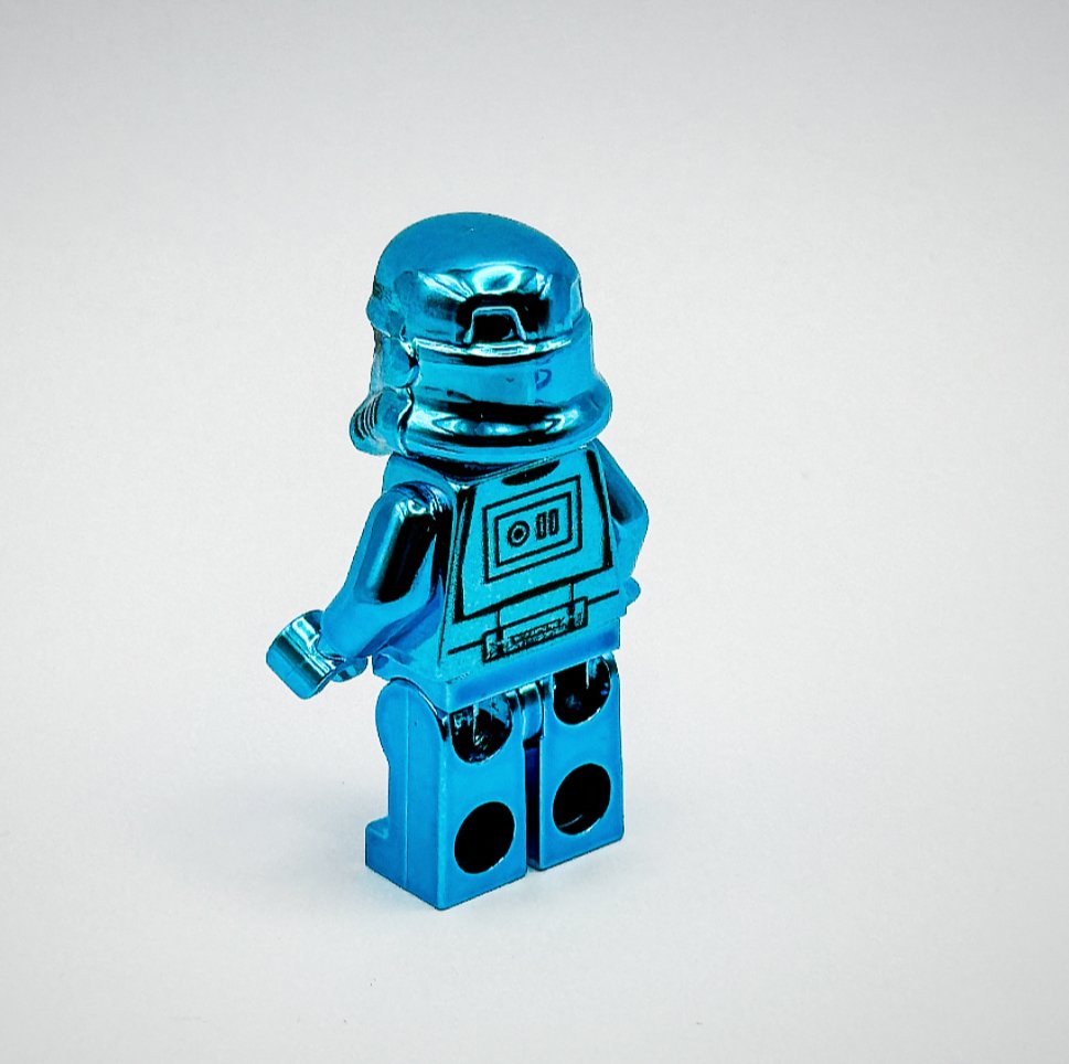 LEGO Minifigure - Star Wars - Chrome Blue Plated Stormtrooper Mini ...