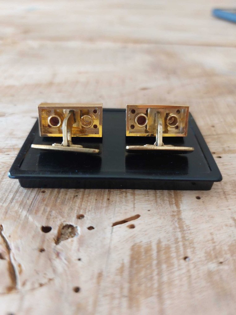 Lego - Employee Gift - 24kt Gold Plated Cufflinks-GOLDEN BRICK 2x4 ...