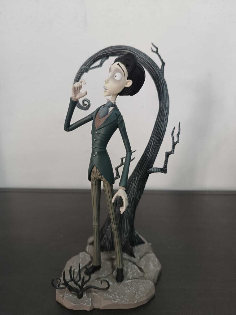 Corpse Bride - Premium Edition Victor statue (mint condition) - Catawiki