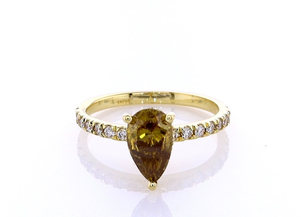 No Reserve Price - Ring - 14 kt. Yellow gold - 1.37ct. tw. Diamond (Natural coloured) - Diamond ...