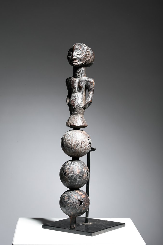 Stunning African Tribal Art - Rattle - Hemba - DR Congo - auction ...
