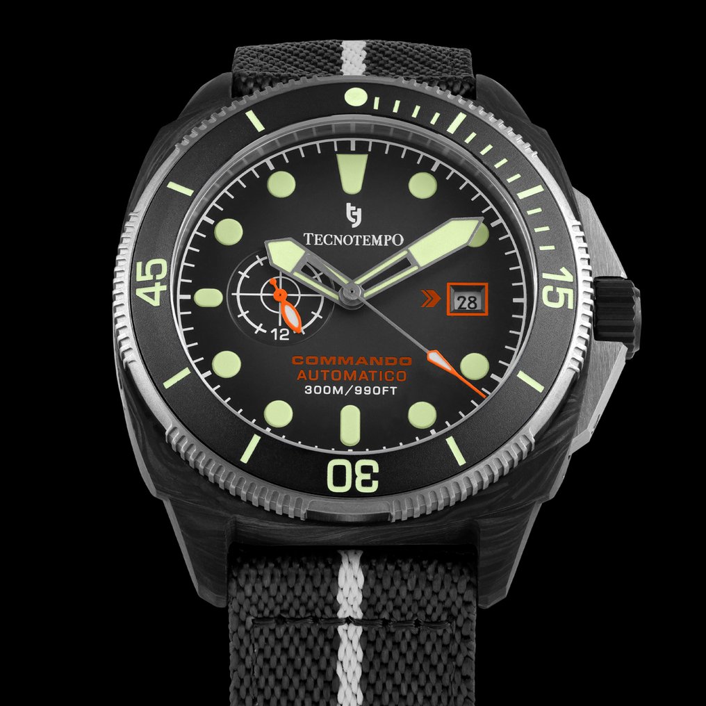 Tecnotempo - "Commando" Forged Carbon & Titanium - Automatic - Senza ...