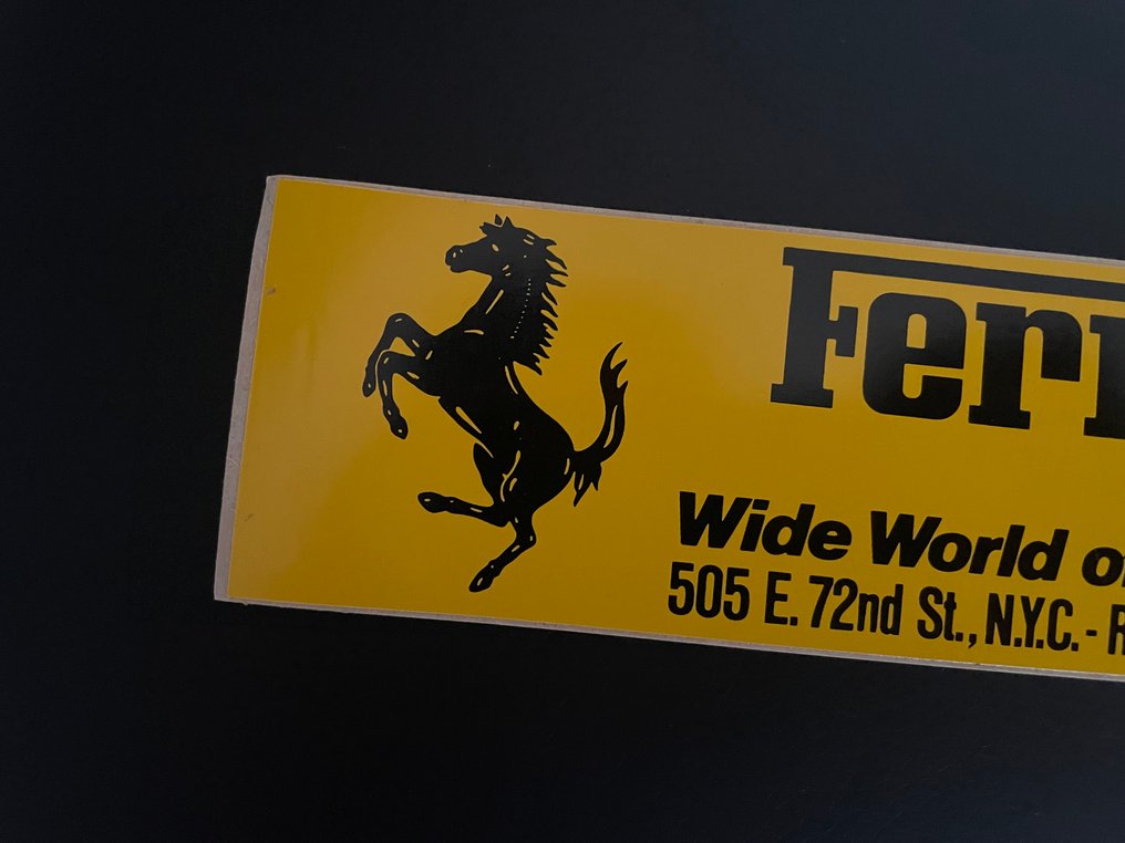 Ferrari - Ferrari New York Wide World of Cars Autocollant Sticker ...