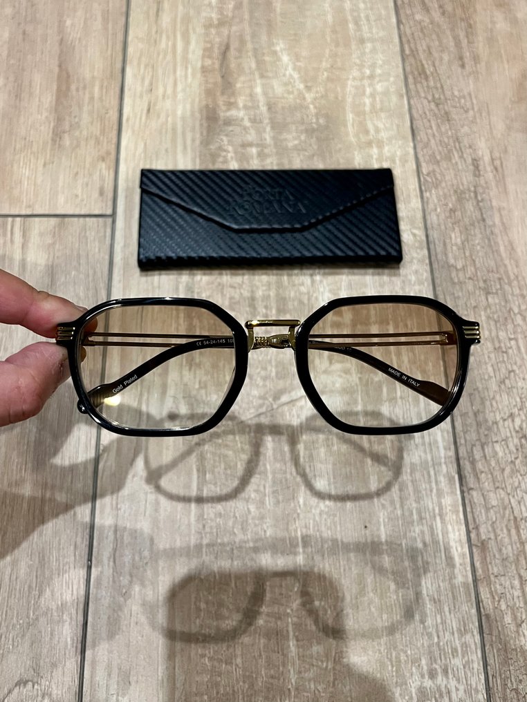 Other brand - PR COLLECTION - Sunglasses - auction online Catawiki