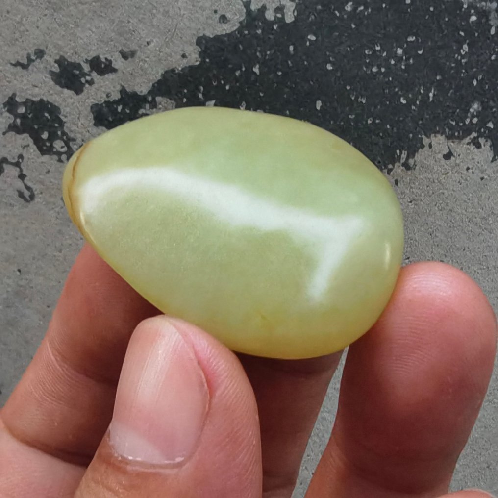 Nephrite Jade No Reserve Price - Untreated Nephrite Jade Rough stone ...