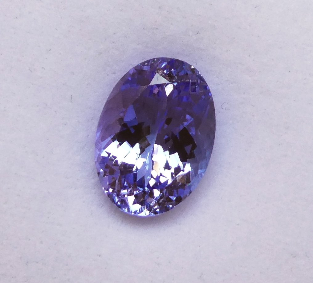 Tanzanite - 4.46 ct - Instituto Gemólogico Español (IGE) - Catawiki