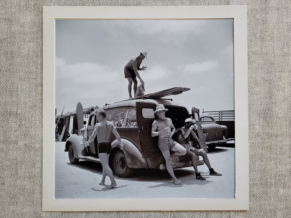 Dean Loomis - Surf Beefcake LIFE Magazine - auction online Catawiki