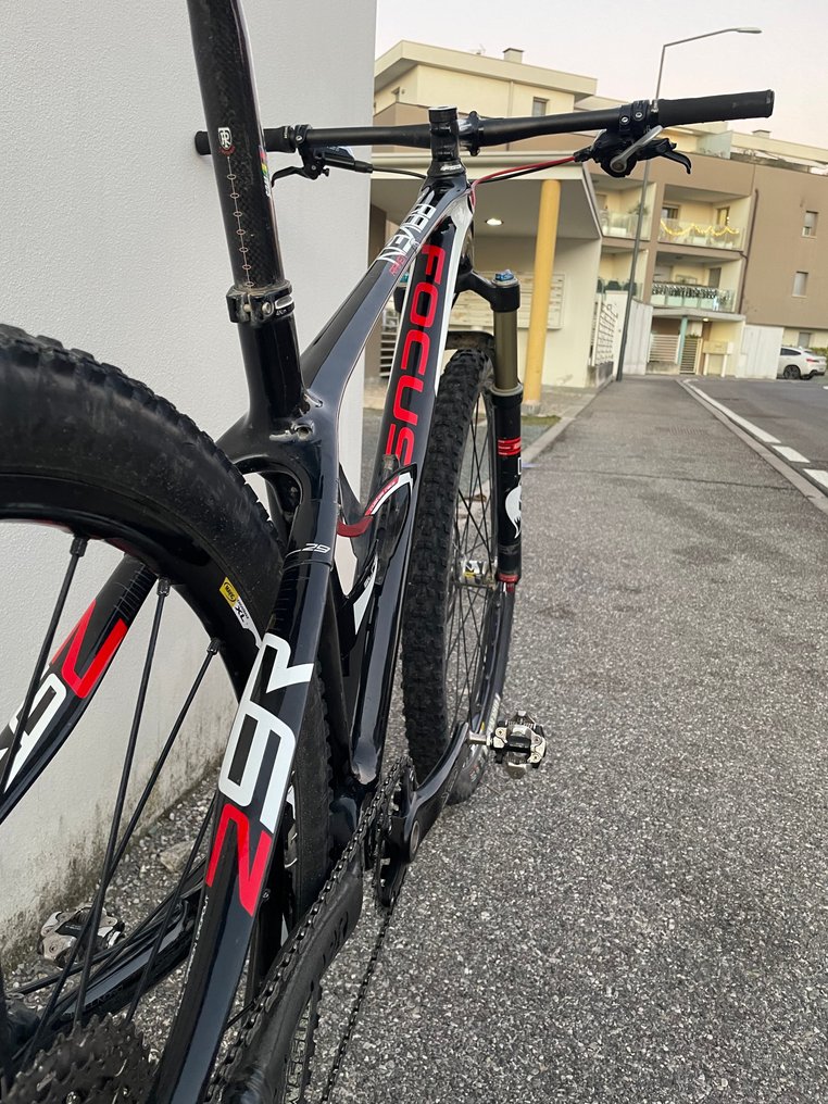 Focus - Raven 29.R Carbon - Mountain bike - 2016 - Catawiki