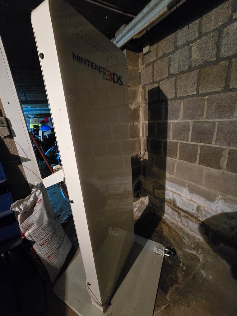 Nintendo - new 3ds - 3ds xl - Borne démonstration kiosk demo pod - rare ...