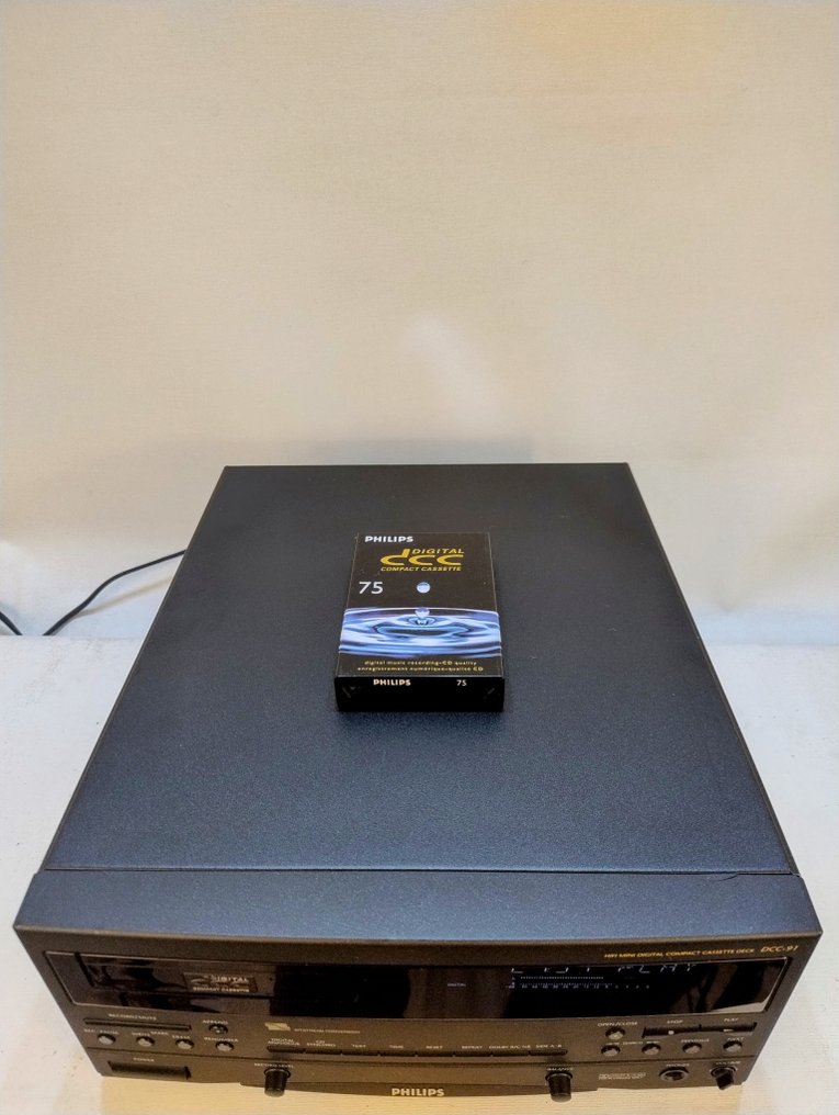 Philips - DCC-91 - DCC player - recorder Lecteur de cassettes audio ...