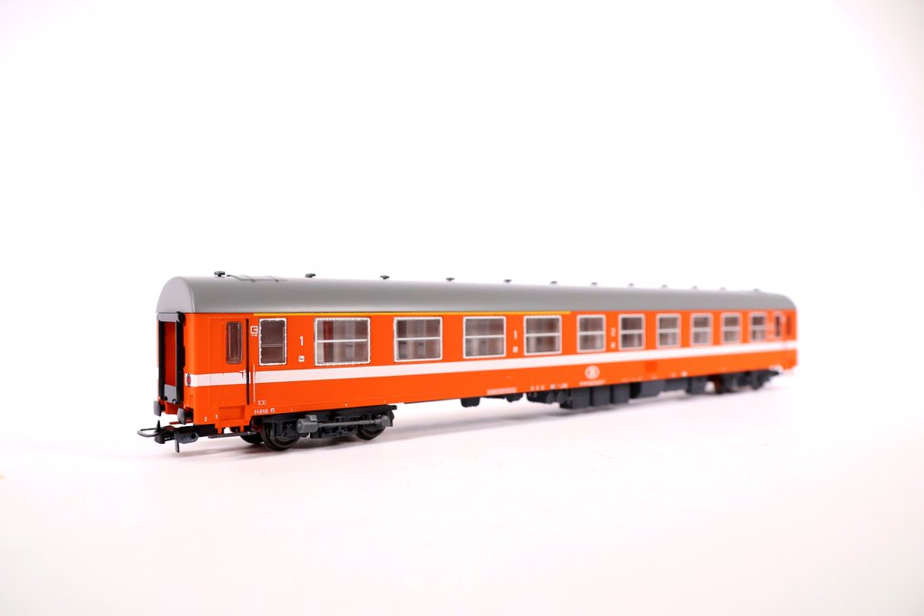 LS Models H0 - 12123 - Model train passenger carriage (1) - I4 AB 1st & 2nd class carriage ...