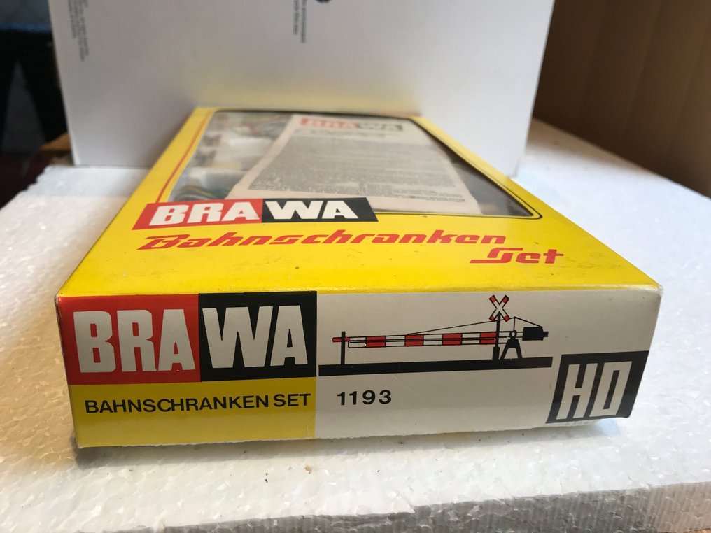 Brawa H0 - 1193 - Modeltreinlandschap (1) - Zeer mooie gedetailleerde ...