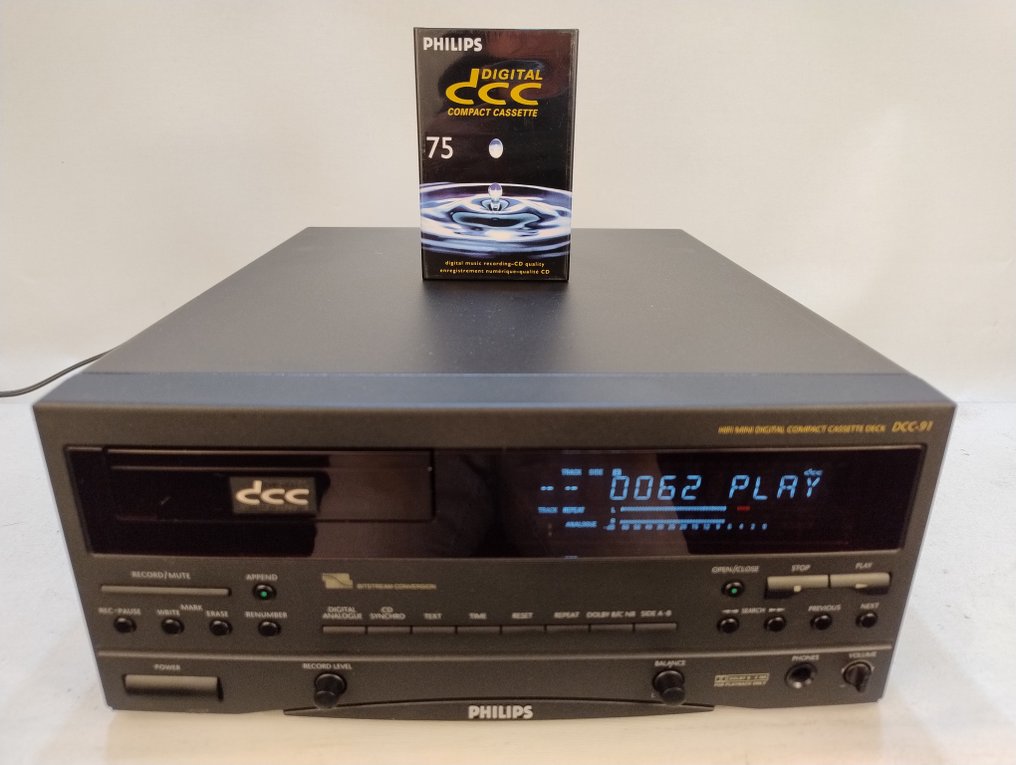 Philips - DCC-91 - DCC player - recorder Lecteur de cassettes audio ...