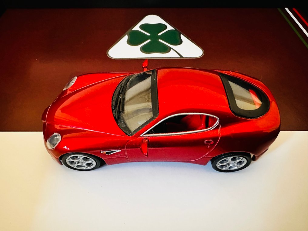 Artwork - Alfa Romeo - Alfa Romeo 8C 1/43 - Artwork - hypercar ...
