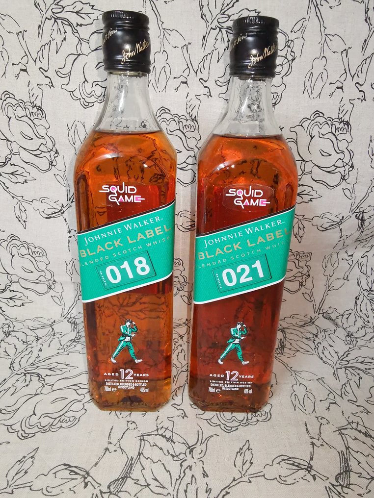 Johnnie Walker 12 years old Black Label - Squid Game limited edition design - players 018 & 021 ...