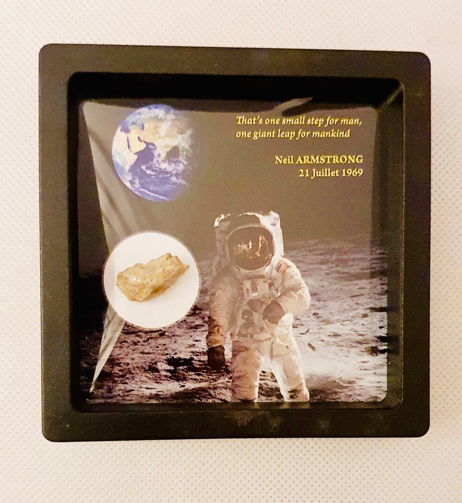 Maanmeteoriet Achondrite - NWA 15018 - Hoogte: 17 mm - Breedte: 9 mm - 1.58 g - (1) - online ...