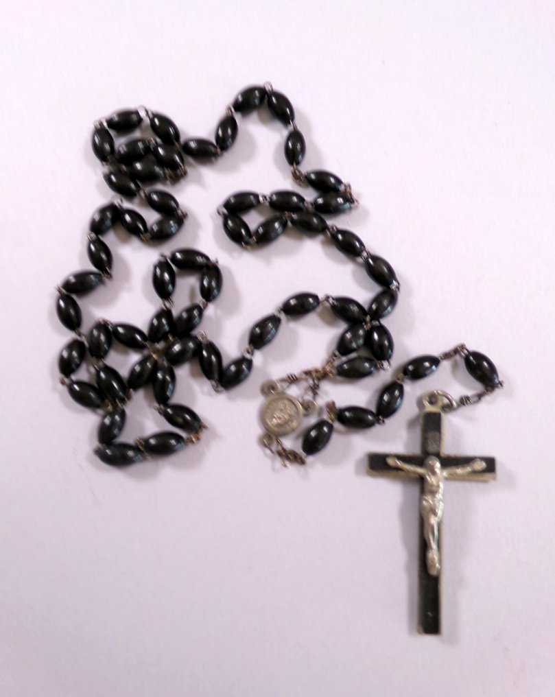 Collection of 8 religious objects (8) - Brass, Metal, Wood - 1940-1950 ...