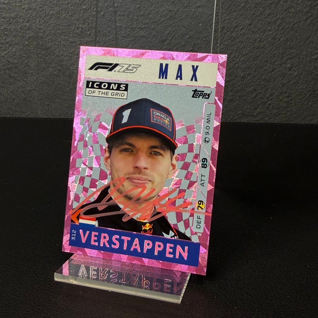 Red Bull Racing - Topps 312 Icons of the grid Signed Parallel Pink ...