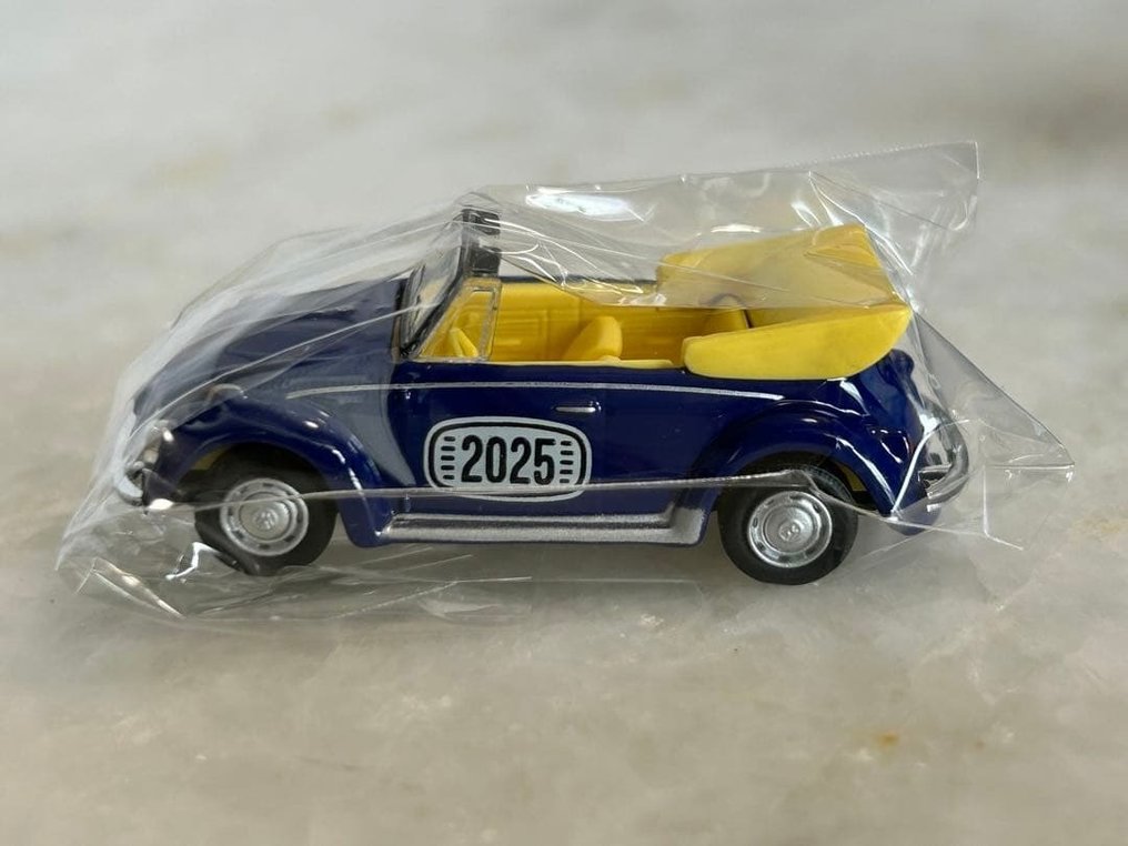 Morozoff - Voiture miniature - Valentine 2025 Volkswagen Beetle ...