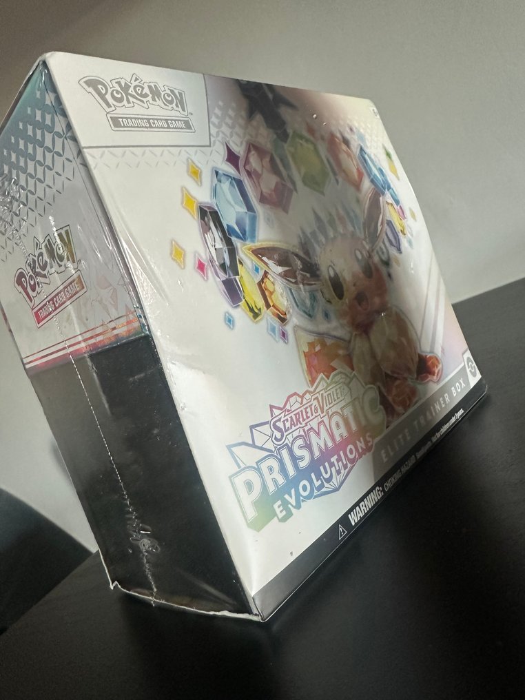 Pokémon - 2 Box - Prismatic Evolutions Elite Trainer Box - Catawiki