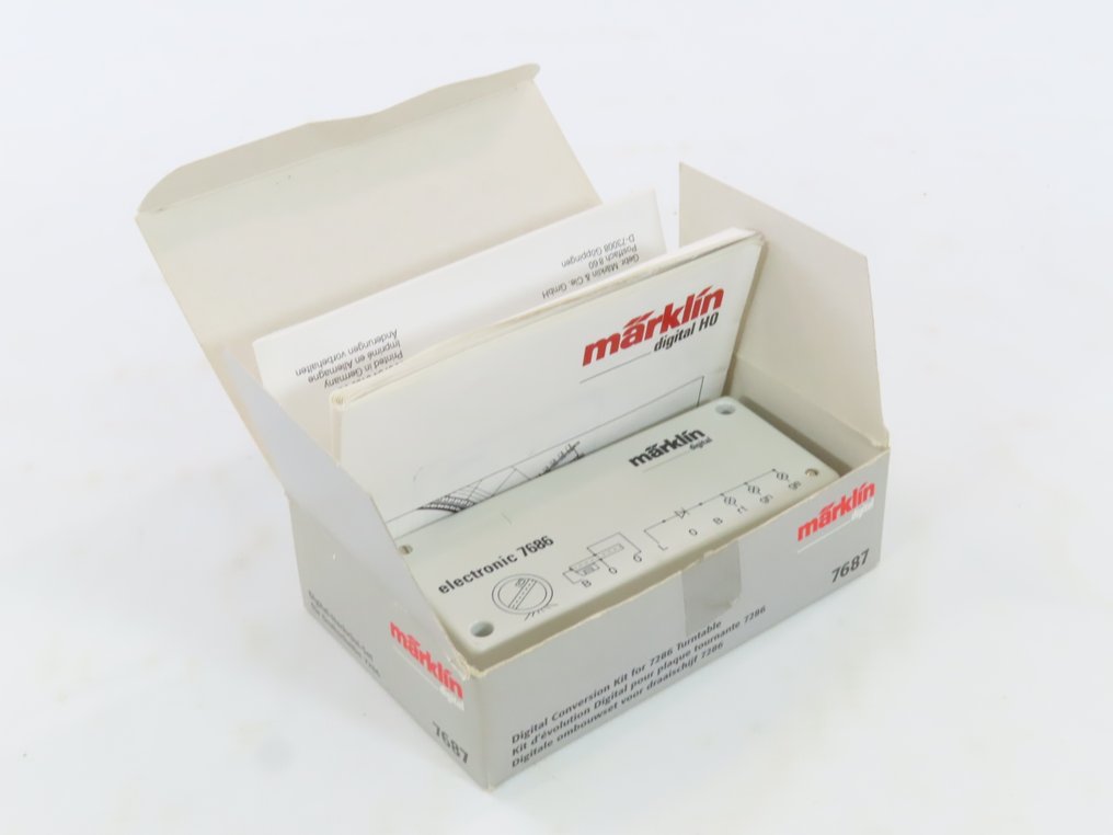 Märklin H0 - 7686 - Unidad de control digital (1) - Electrónica de ...