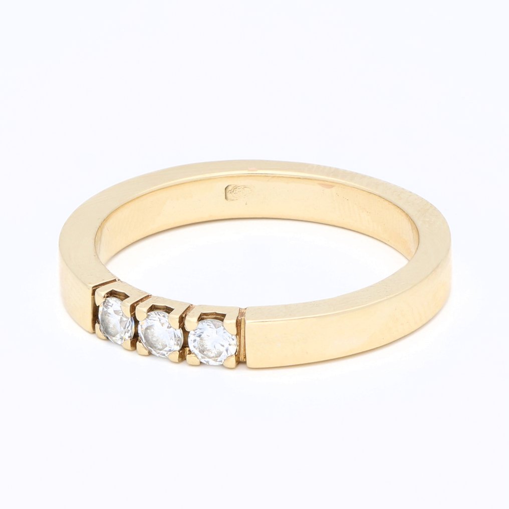 Ring - 14 kt. Yellow gold Diamond (Natural) - auction online Catawiki