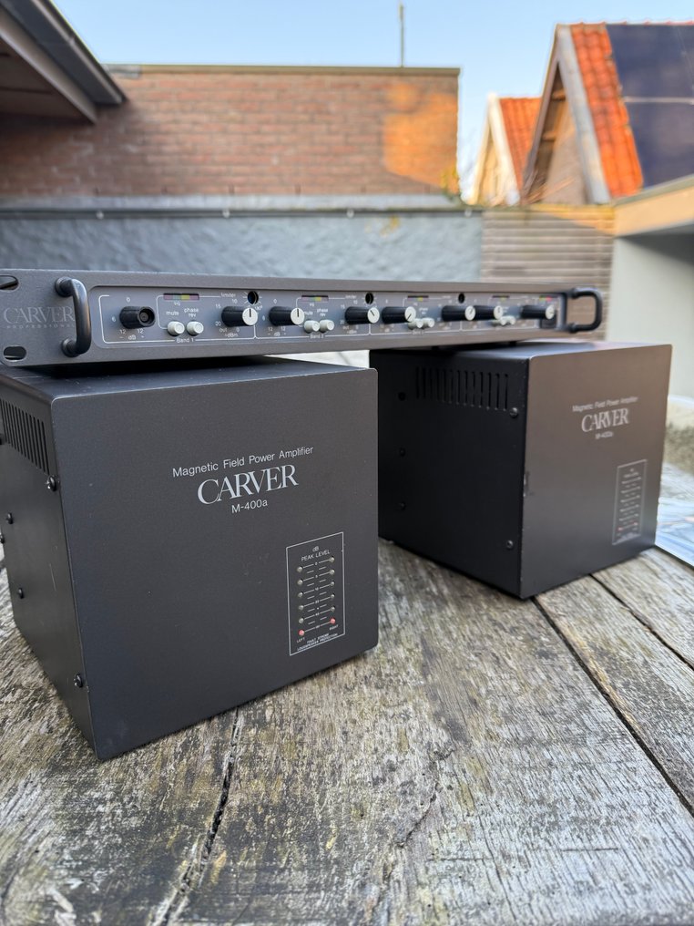 Carver - Par icónico de amplificadores de potencia cúbicos Carver M-400a con crossover activo ...