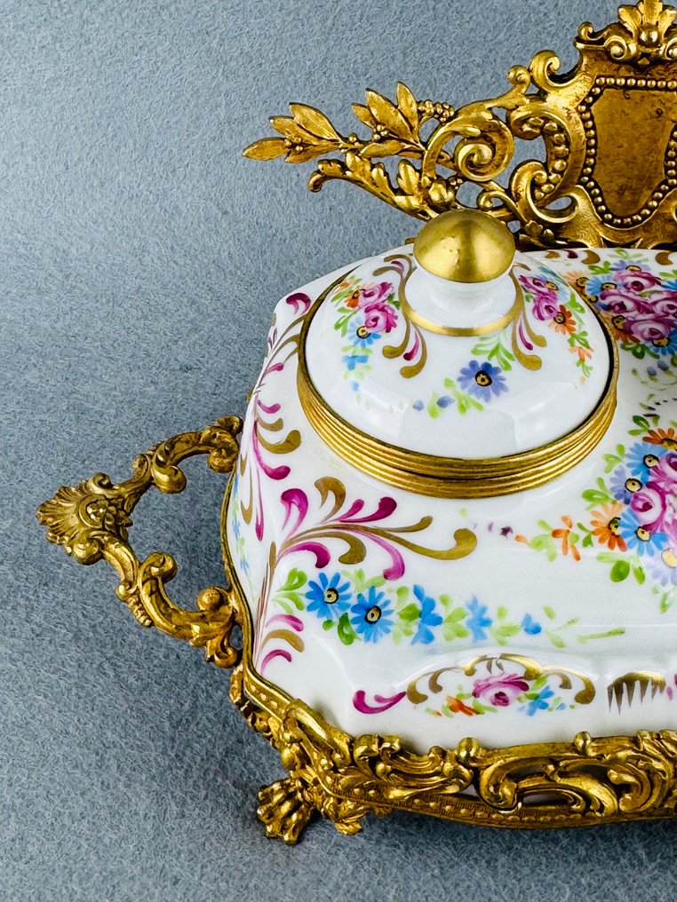 Limoges France - Inkwell - Porcelain - auction online Catawiki