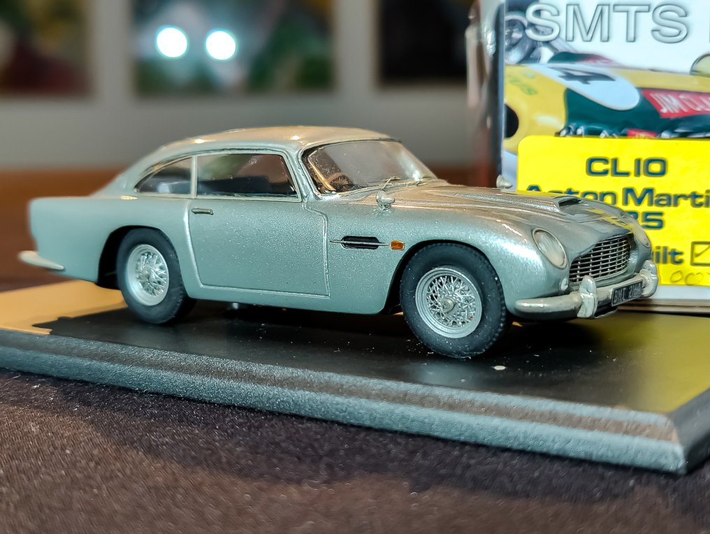SMTS 1:43 - Voiture miniature - Aston Martin DB5 - Catawiki