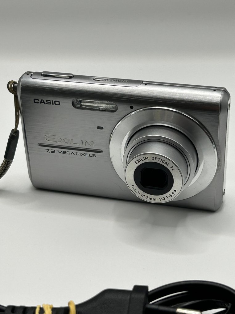 Casio Exilim EX-Z75 Digital camera - auction online Catawiki
