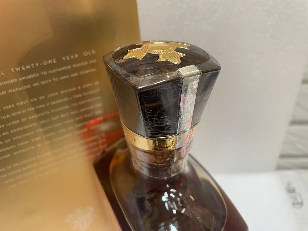 Johnnie Walker XR21 - b. 2020s - 750ml - auction online Catawiki