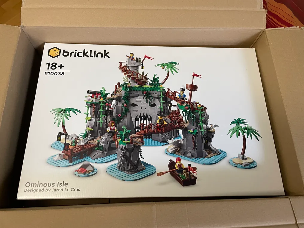 LEGO Set - 910038 - BrickLink Designer Program - Ominous Isle 910038 ...